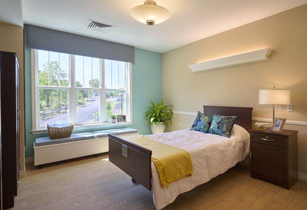 9 -MeadowoodMem_Resident Room - EFA Magazine