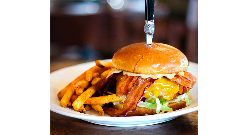 cheeseburger - EFA Magazine